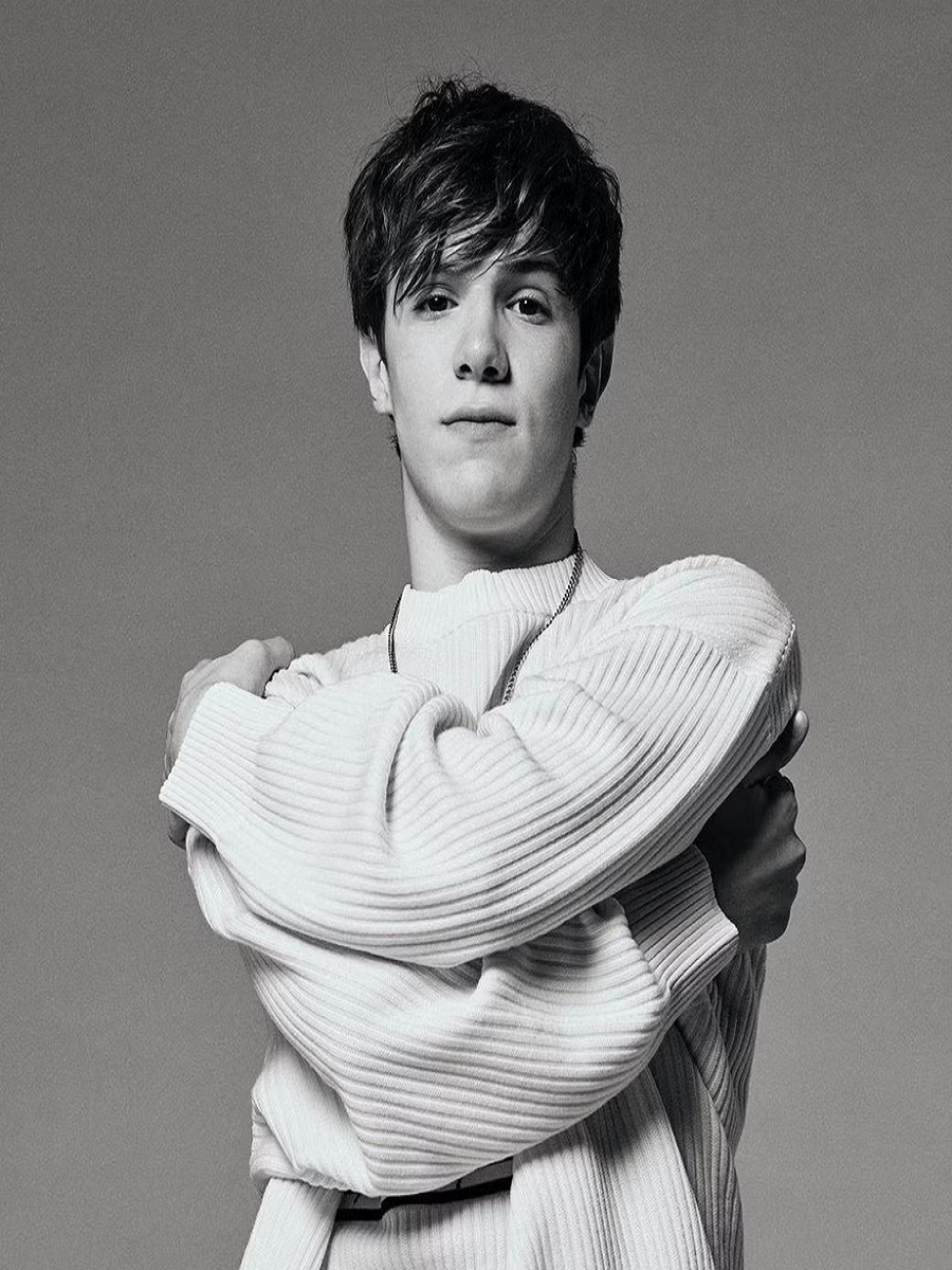 All About Lenni-Kim: Age, Biography, Height, Girlfriend, and Family ...